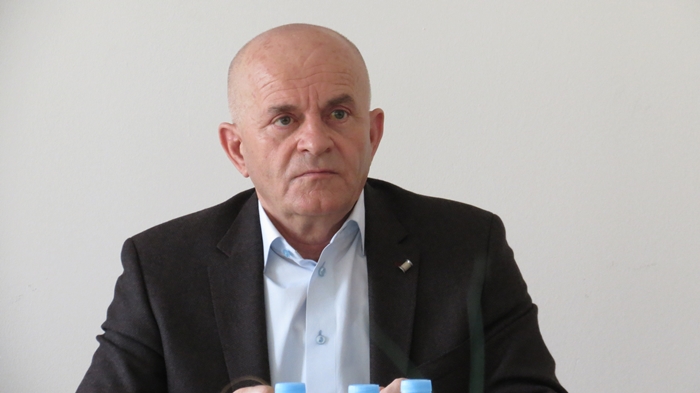 Pola godine nove vlasti u sprečanskoj dolini: KALESIJO, KALESIJO, PUNA ...